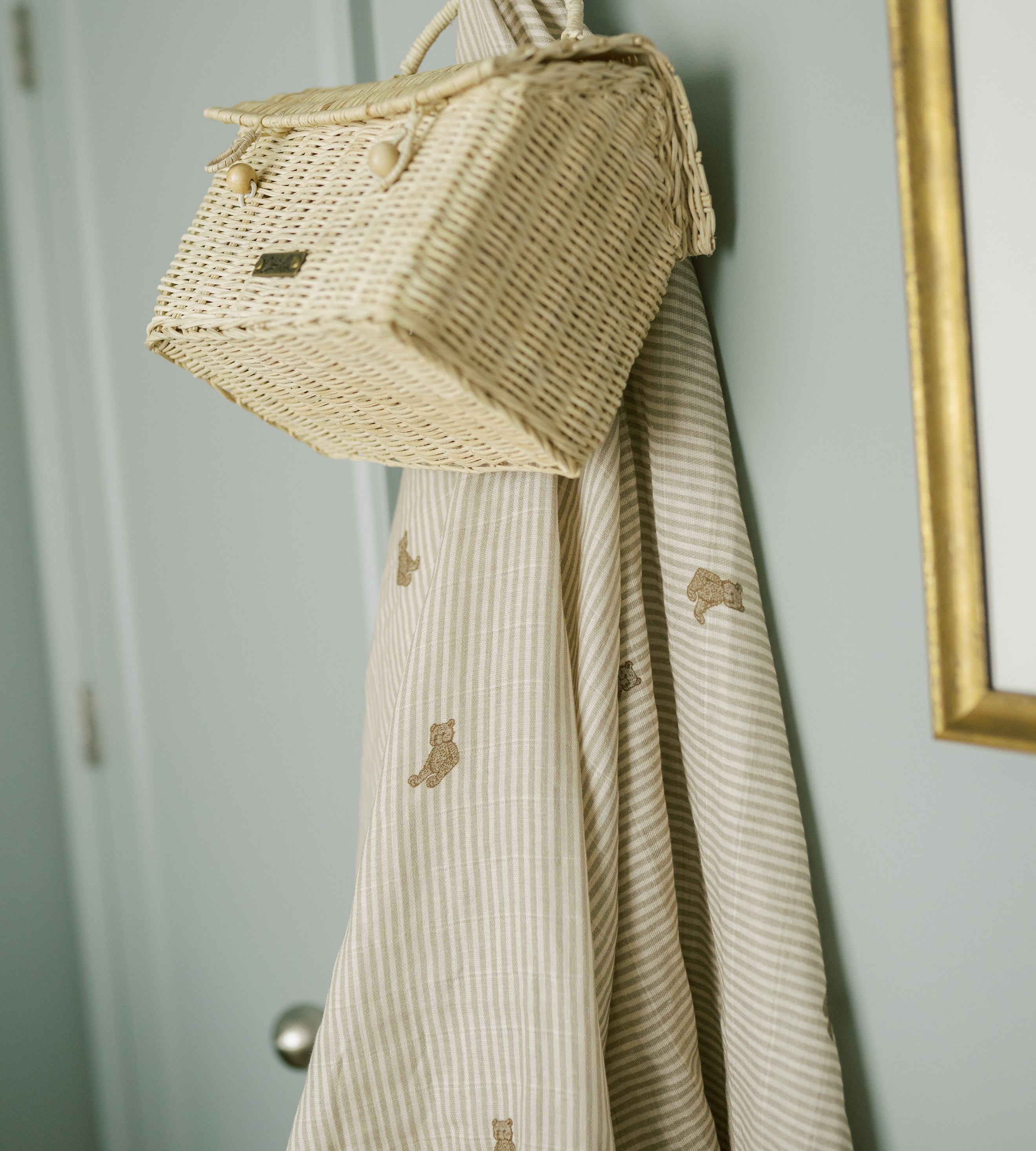 Premium Organic Cotton Swaddle Blankets Set | Oilo™ Studio